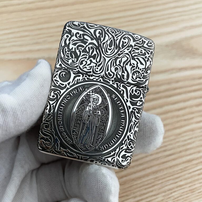 Zippo 1941 Replica Sterling Silver Constantine Lighter
