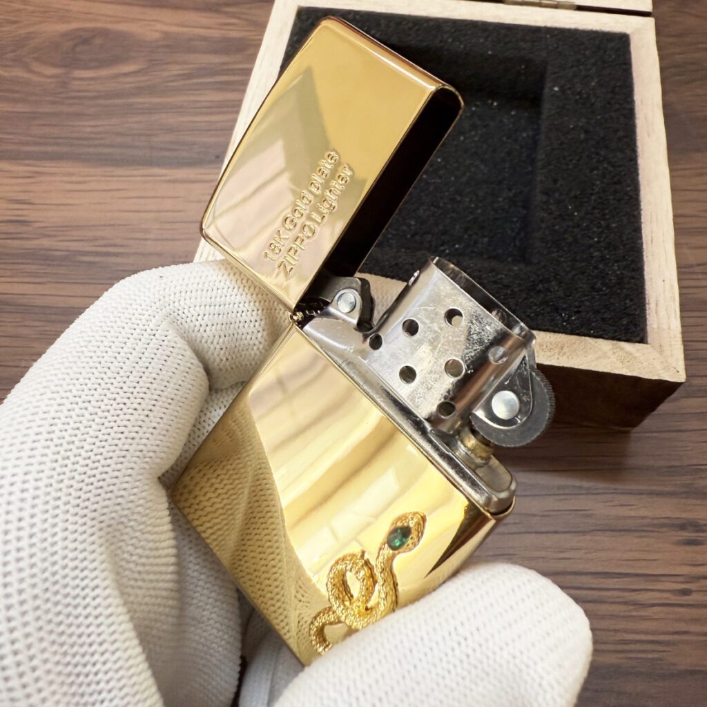Japanese Zippo 18K Gold Plated Snake Lighter
